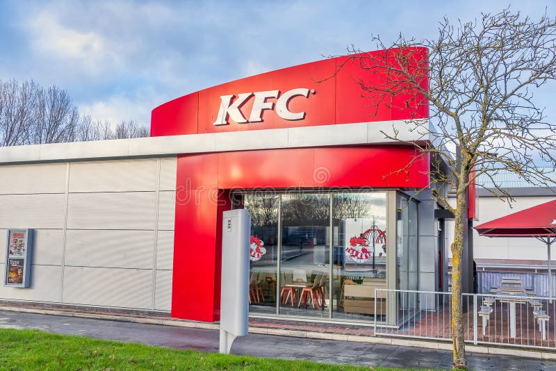 KFC resturant store front editorial photo. Image of editorial - 168167461