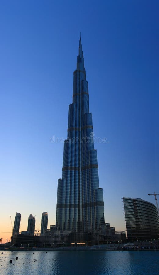 Burj Khalifa (Dubai) Tower - Dubai UAE Editorial Stock Image - Image of ...