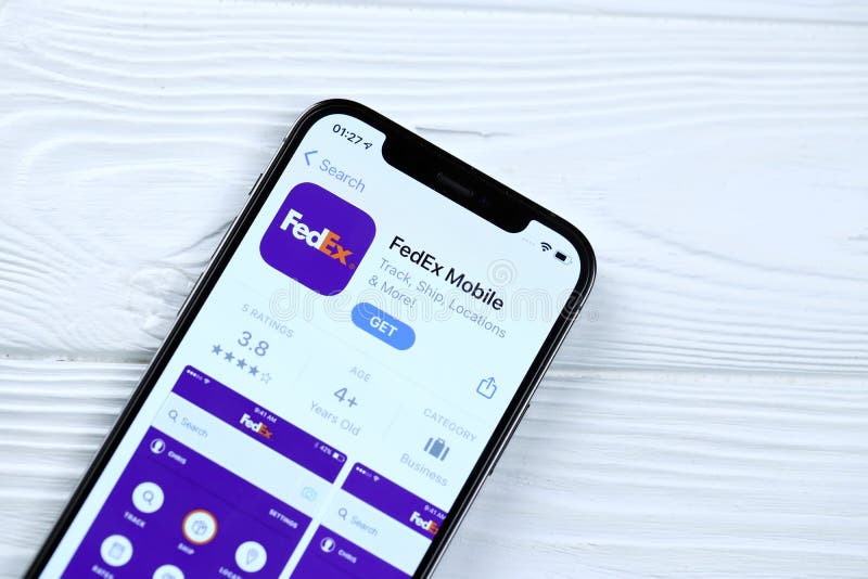 KHARKOV, UKRAINE - MARCH 5, 2021: Fedex Icon and Application from App ...