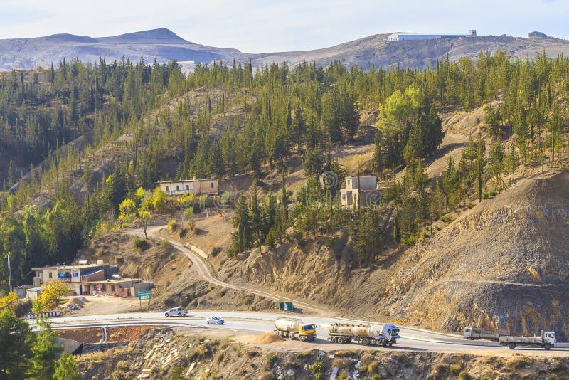 Kherrata image stock éditorial. Image du pureté, gorge - 56445269