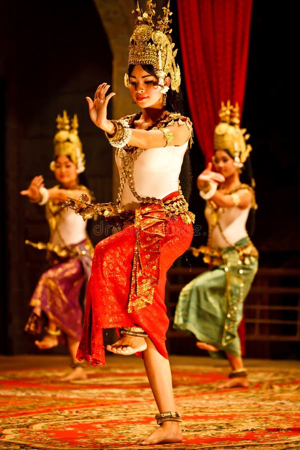 Khmer apsara dance editorial photography. Image of combodian - 12437772