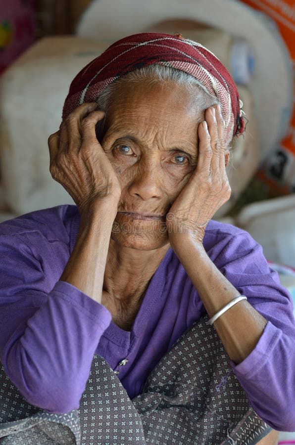 Old Woman Khmu Hill Tribe . Editorial Image - Image of decorative, park ...