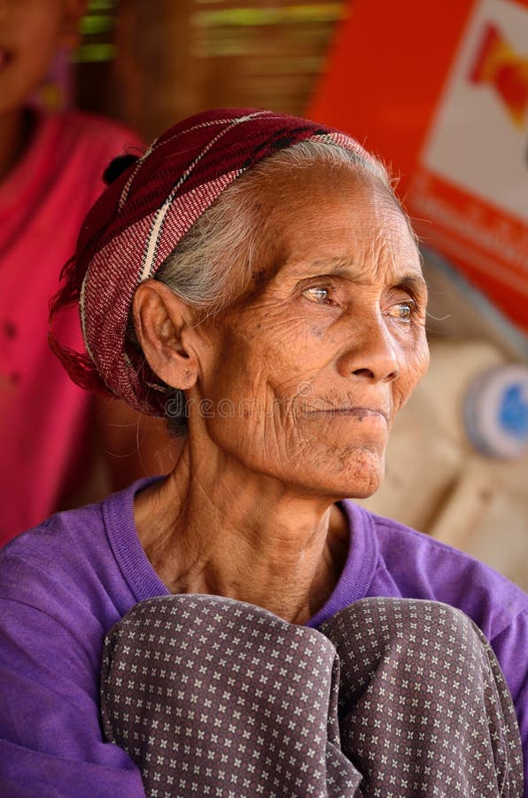 Old Woman Khmu Hill Tribe . Editorial Image - Image of decorative, park ...