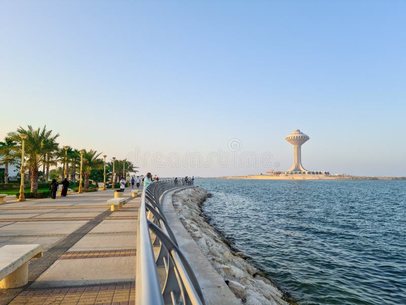 Khobar,eastern,saudi Arabia 7/2/2020 Visitor at Cornish in Alkhobar ...