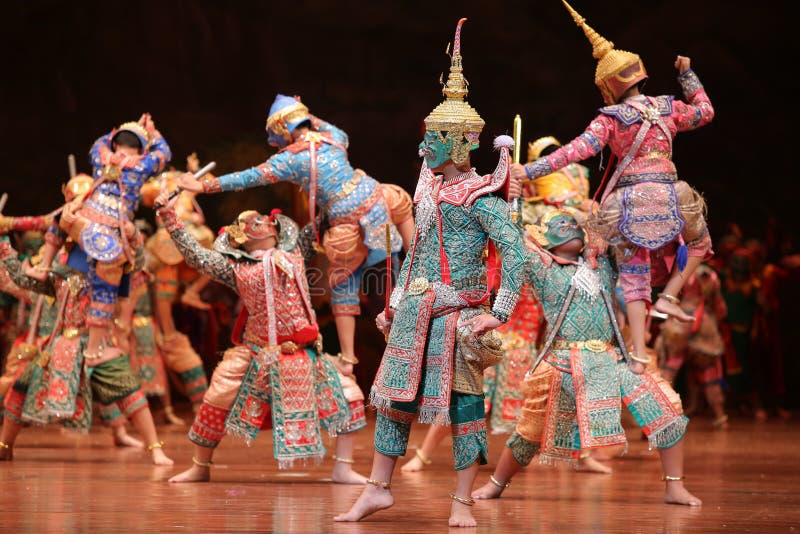 Khon, Drama Da Dança De Tailândia Foto de Stock - Imagem de artesanal ...