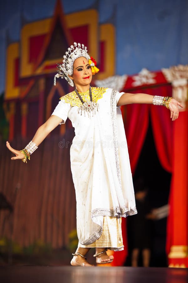 Khon the story of Ramayana editorial photo. Image of kingdom - 24346756