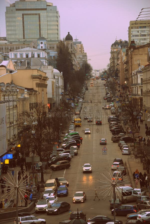Khreshchatyk - Kiev editorial photo. Image of horizontal - 67466711