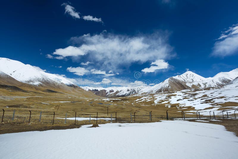 Khunjerab pass pakistan stock image. Image of pakistan - 93671787