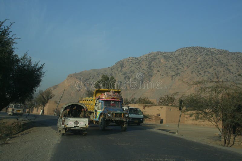 Khyber Pass in Pakistan editorial image. Image of mess - 74129380