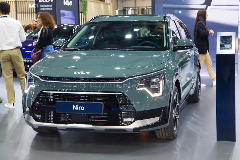 Kia Niro HEV at Automobile Barcelona 2023 Editorial Photography - Image ...