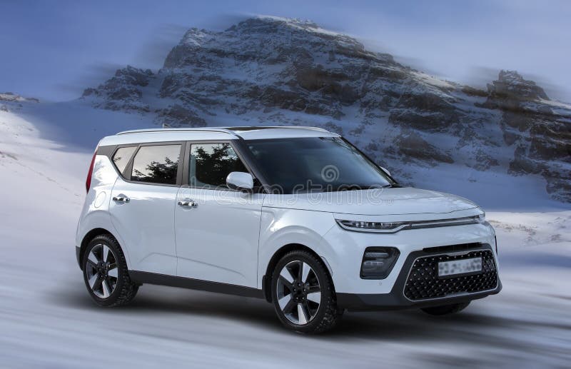 Kia white car. stock image. Image of sedan, movement - 269314397