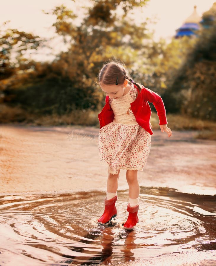 11,476 Pool Puddle Stock Photos - Free & Royalty-Free Stock Photos from ...