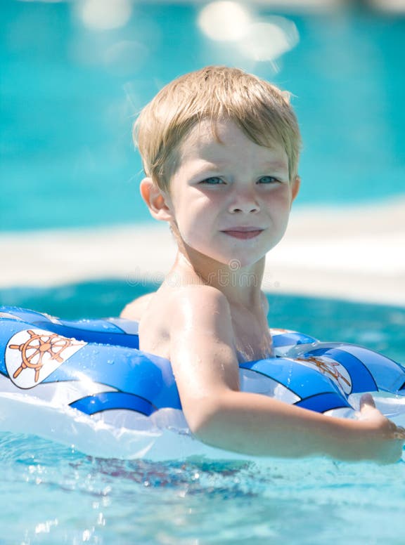 Kid on pool stock image. Image of fresh, relaxing, health - 16036015