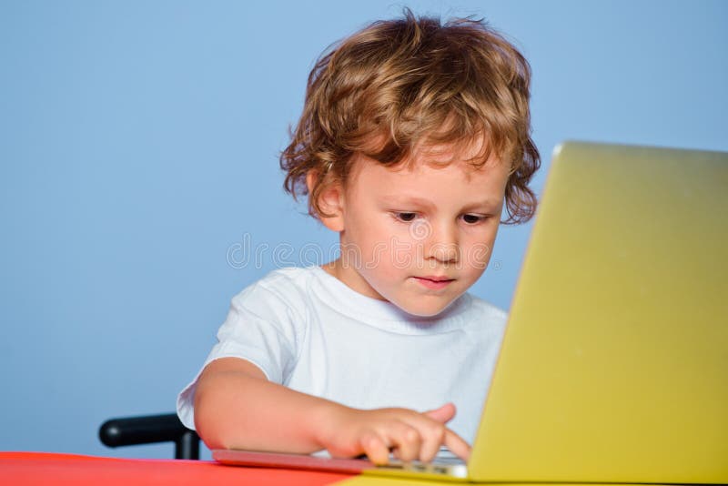 Kid School. Child is Ready To Answer with a Blackboard on a Background ...