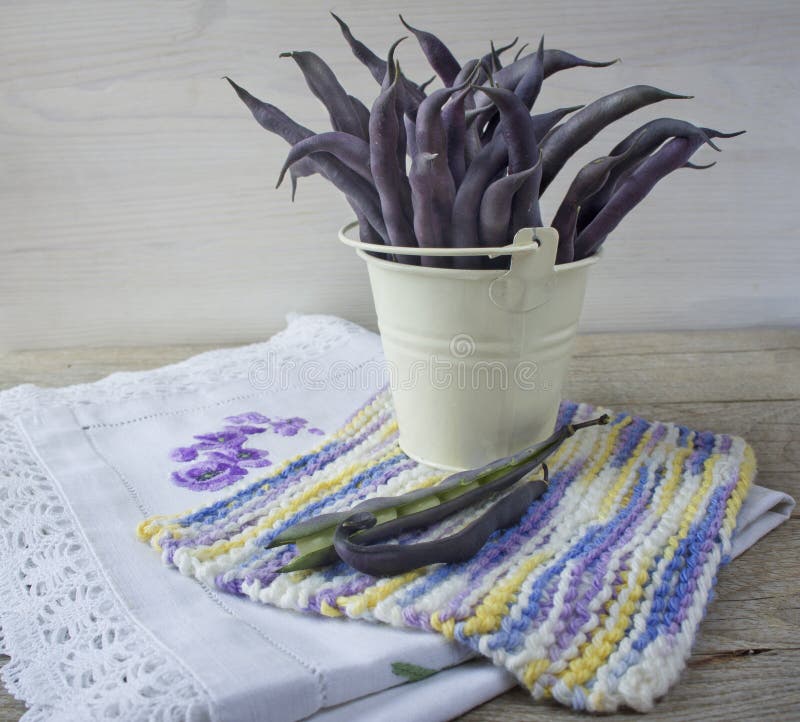 Kidney Bean Bucket Table Stock Photos - Free & Royalty-Free Stock ...