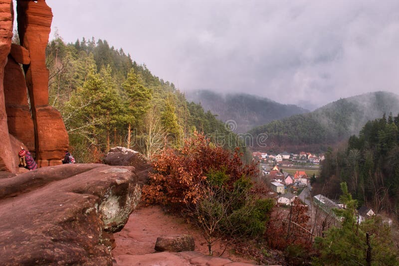 Kids Climbing on Devil S Table Editorial Image - Image of landscape ...