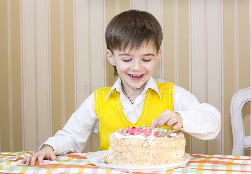 Kids eat cake stock photo. Image of child, happiness - 36882482