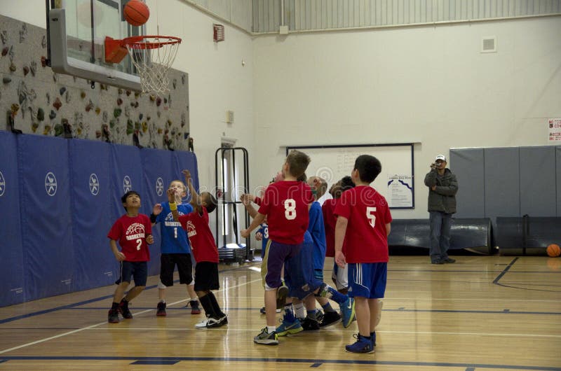 Kids Playing Basketball Match Editorial Photo - Image of saturday, blue ...