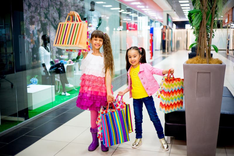 Kids shopping in mall stock image. Image of leisure, customer - 93740857