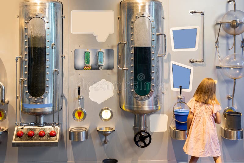 Kids Visit a Science Museum Editorial Stock Photo - Image of discovery ...