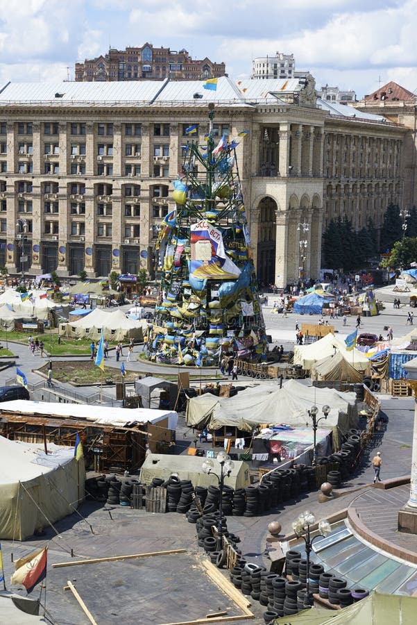 Kiev Maidan after the Revolution Editorial Photo - Image of maidan ...