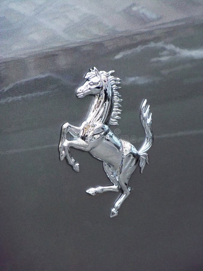 Emblema de Ferrari foto editorial. Imagen de emblema - 92138726