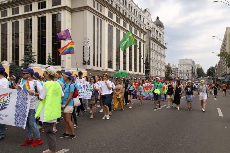 Kiev, Ucrania 23 De Junio De 2019 Pride Parade Anual LGBT Gay Pride ... Kiev, Ucrania 23 De Junio De 2019 Pride Parade Anual LGBT Gay Pride ...