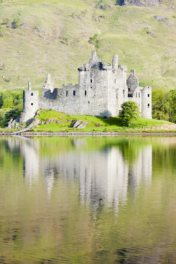 Kilchurn Castle, Raining, Argyll, Scotland Stock Image - Image of ruins ...
