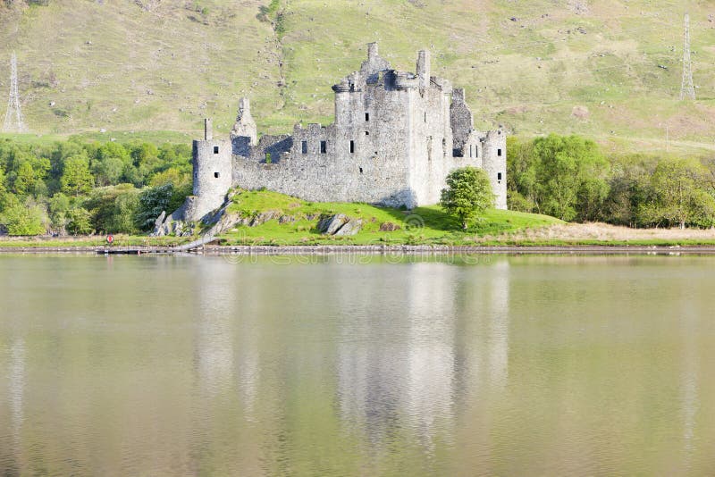 Kilchurn Castle, Raining, Argyll, Scotland Stock Image - Image of ruins ...
