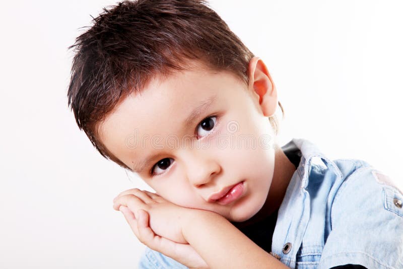 Kind traurig stockfoto. Bild von unschuldig, gesicht - 13394960