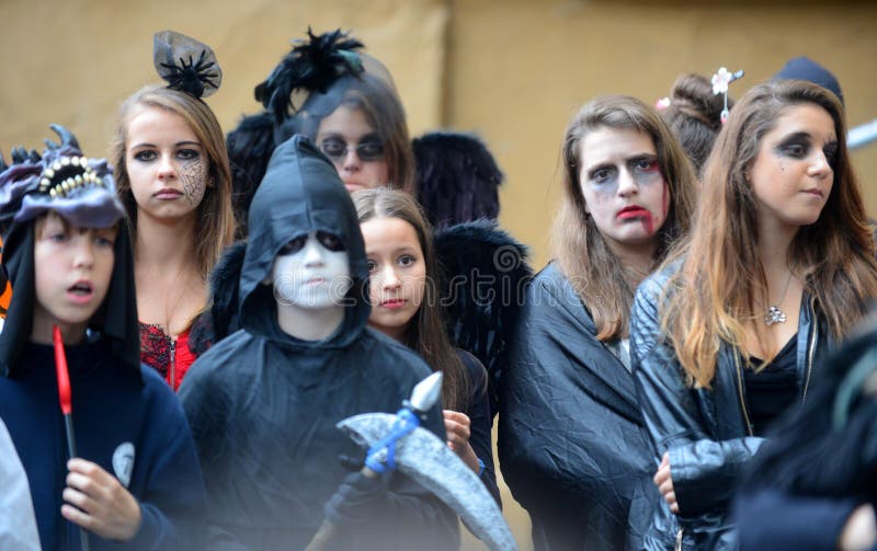 Kinder Feiern Halloween in Sofia, Bulgarien Im Oktober 30, 2014 ...