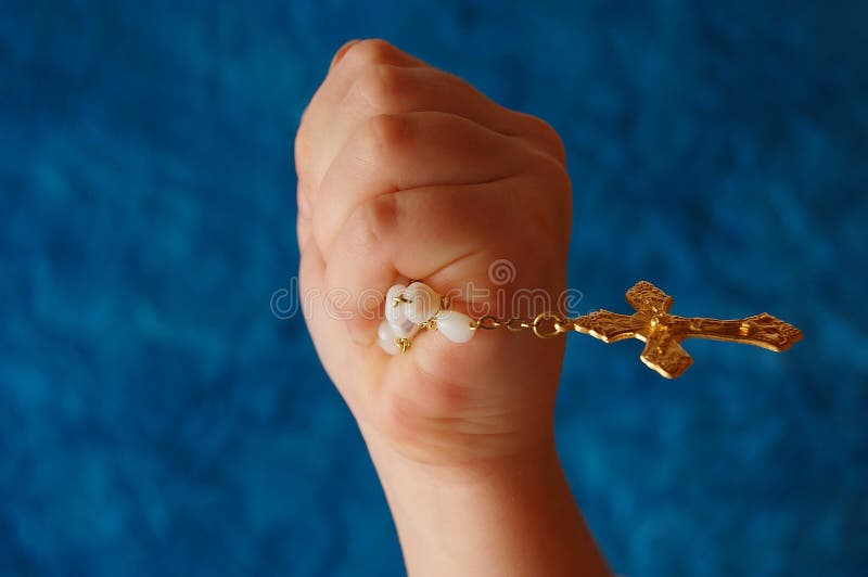 Kinderen en Christendom stock foto. Image of geloof, kruisbeeld - 1822702