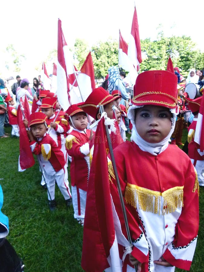 Kindergarten parade editorial stock image. Image of students - 65553149