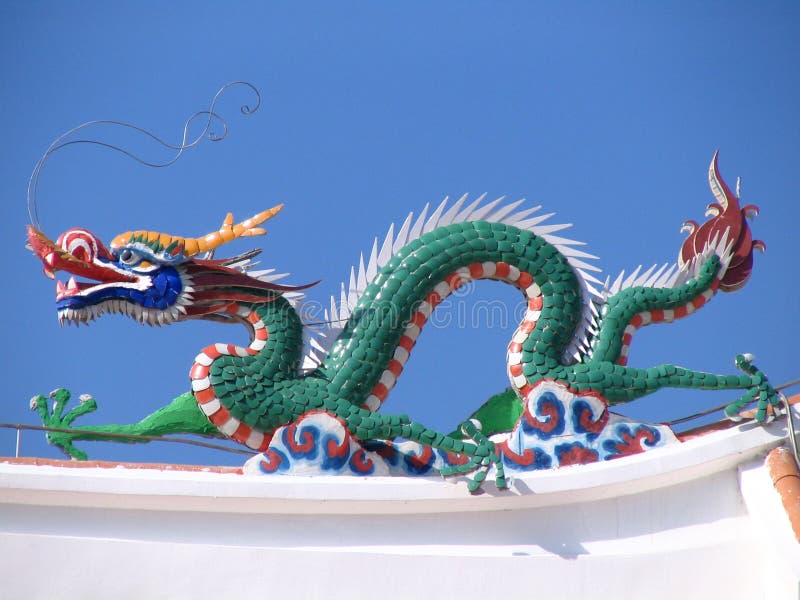 Kinesisk drake fotografering för bildbyråer. Bild av staty - 362079