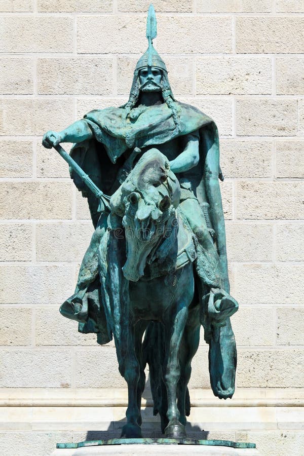 King Arpad stock photo. Image of millennium, budapest - 25040410