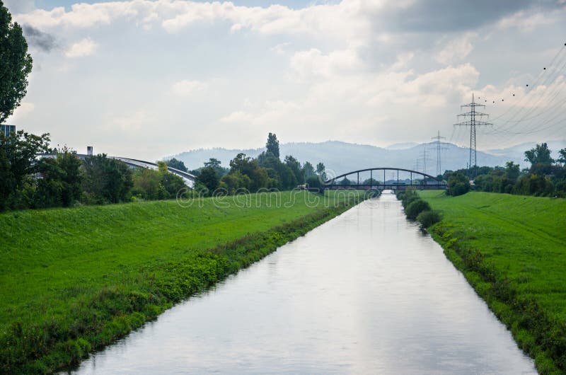 Ansicht Von Kinzig Fluss Im Schwarzwald Stockbild - Bild von schön ...