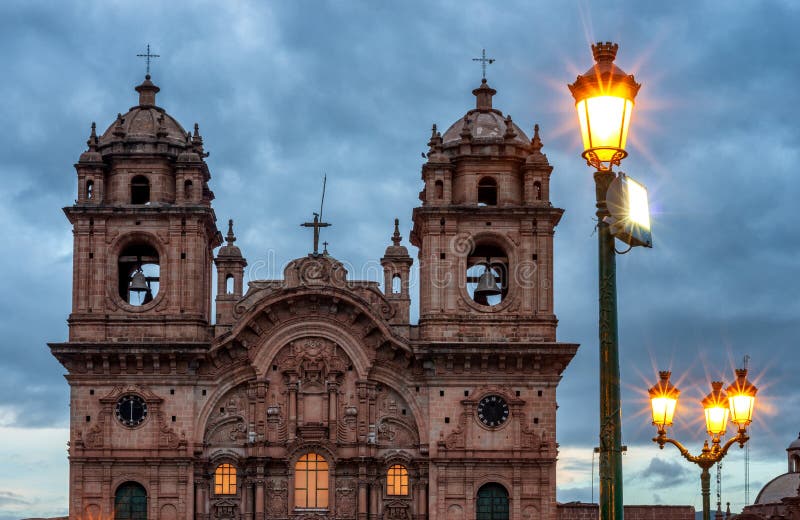 Kirche Der Gesellschaft Von Jesus Iglesia De La Compania, Cusco, Peru ...