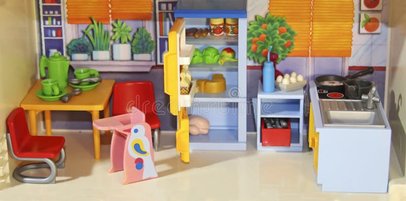 Kitchen Interior in a Doll House Stock Image - Image of cocktail, chair ...