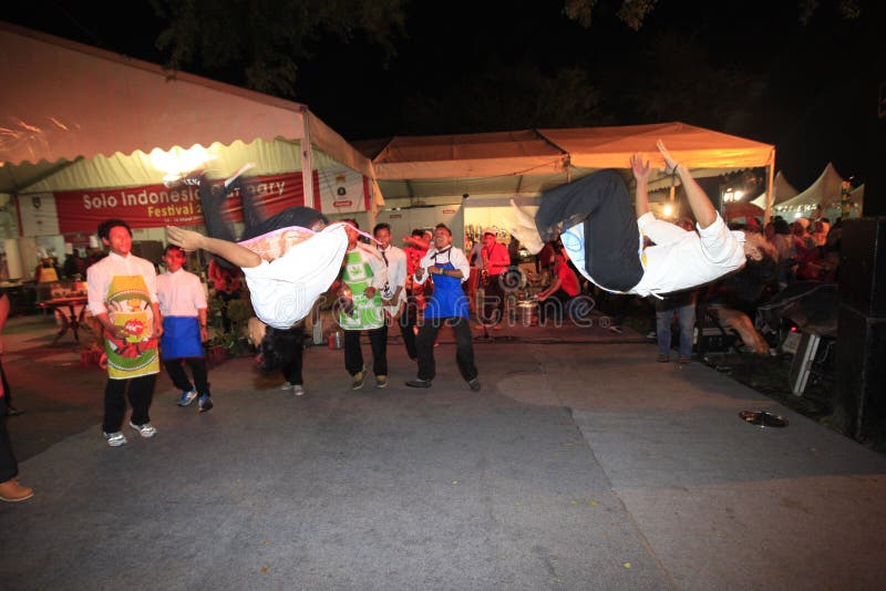 Kitchen music editorial photo. Image of central, dancing - 38856586