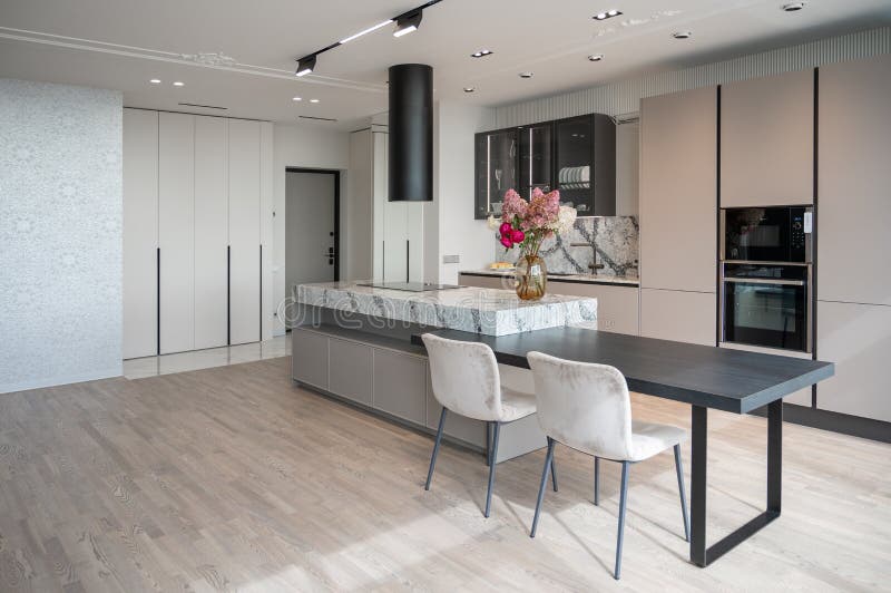 Kitchen in New Luxury Home with Quartz Table Stock Photo - Image of ...