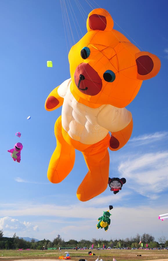 Kite and balloon editorial stock image. Image of balloon - 103005619