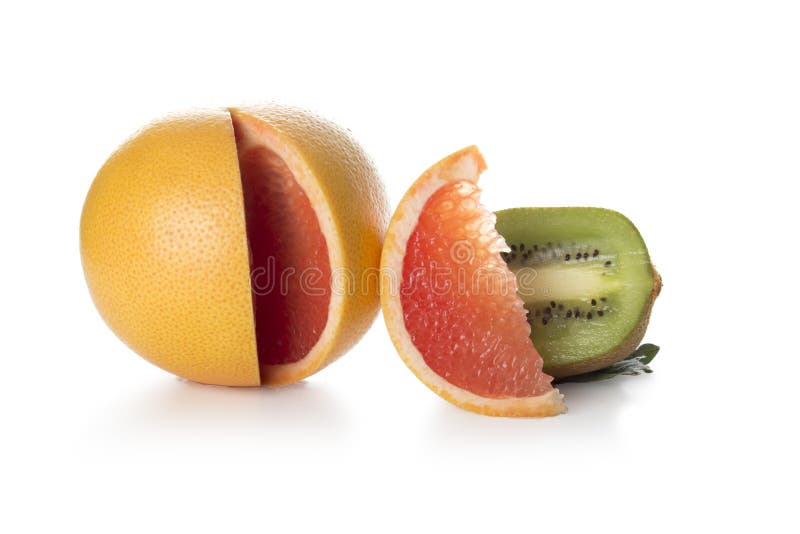 Kiwi and grapefruit stock image. Image of healthy, leaf - 39134053