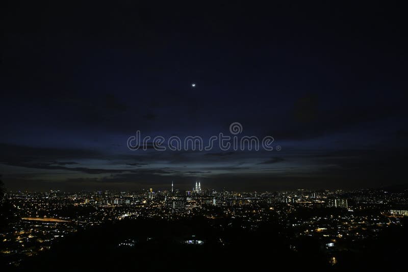 KL tower and KLCC stock image. Image of horizon, skyscraper - 58212959