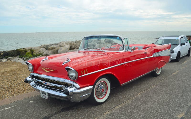 Klassiek Rood Chevrolet Convertibele Belair Redactionele Stock Foto ...