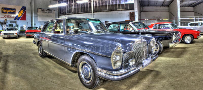 Klassieke Duitse Mercedes Benz-auto Redactionele Foto - Image of benz ...