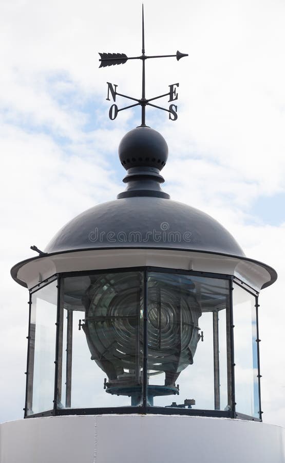 Klassiskt Skandinaviskt Vitt Fyrtorn Fotografering för Bildbyråer ...