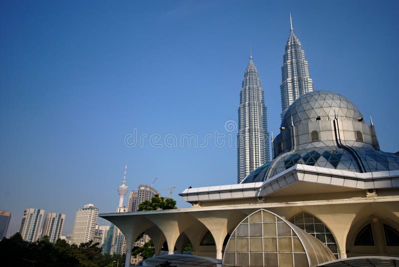 KLCC stock image. Image of architecture, kuala, journey - 1462107