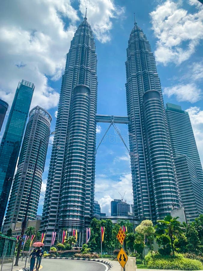 Klcc editorial photo. Image of beautiful, klcc, city - 270785441