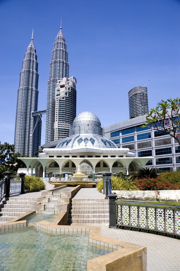 118 Dome Klcc Mosque Stock Photos - Free & Royalty-Free Stock Photos ...