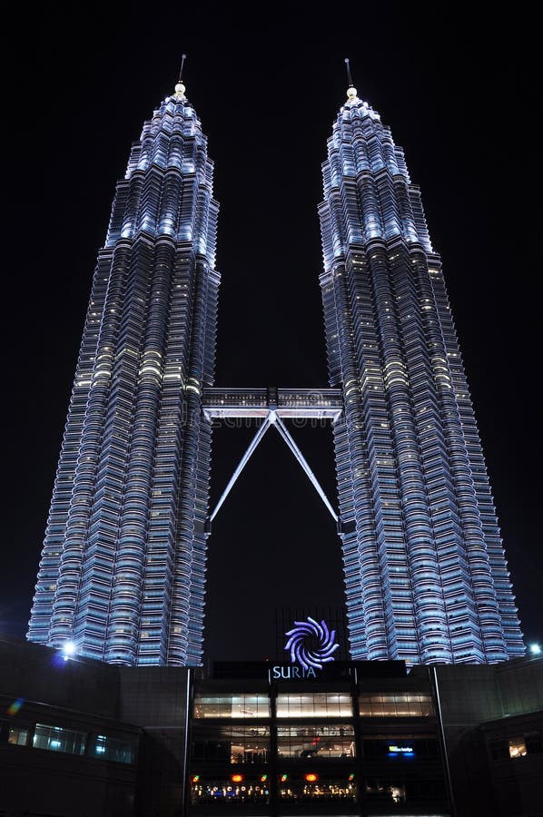KLCC at night editorial stock image. Image of downtown - 23181494